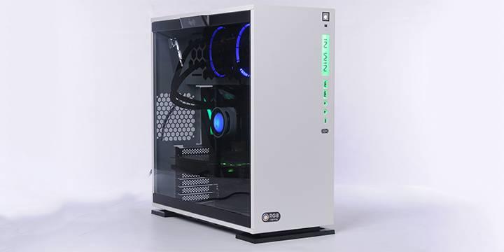 INWIN 303C 玻璃側透機殼開箱/加入 RGB燈效與USB3.1-C | XFastest News