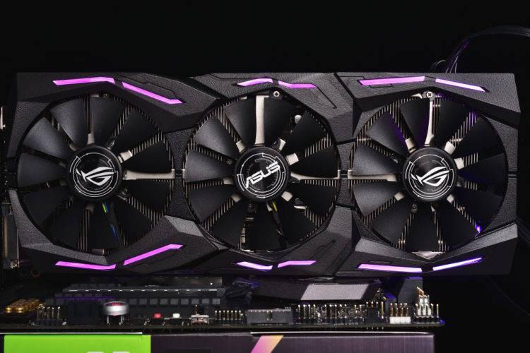 ROG STRIX GTX 1070 Ti A8G GAMING 快速開箱 | XFastest News