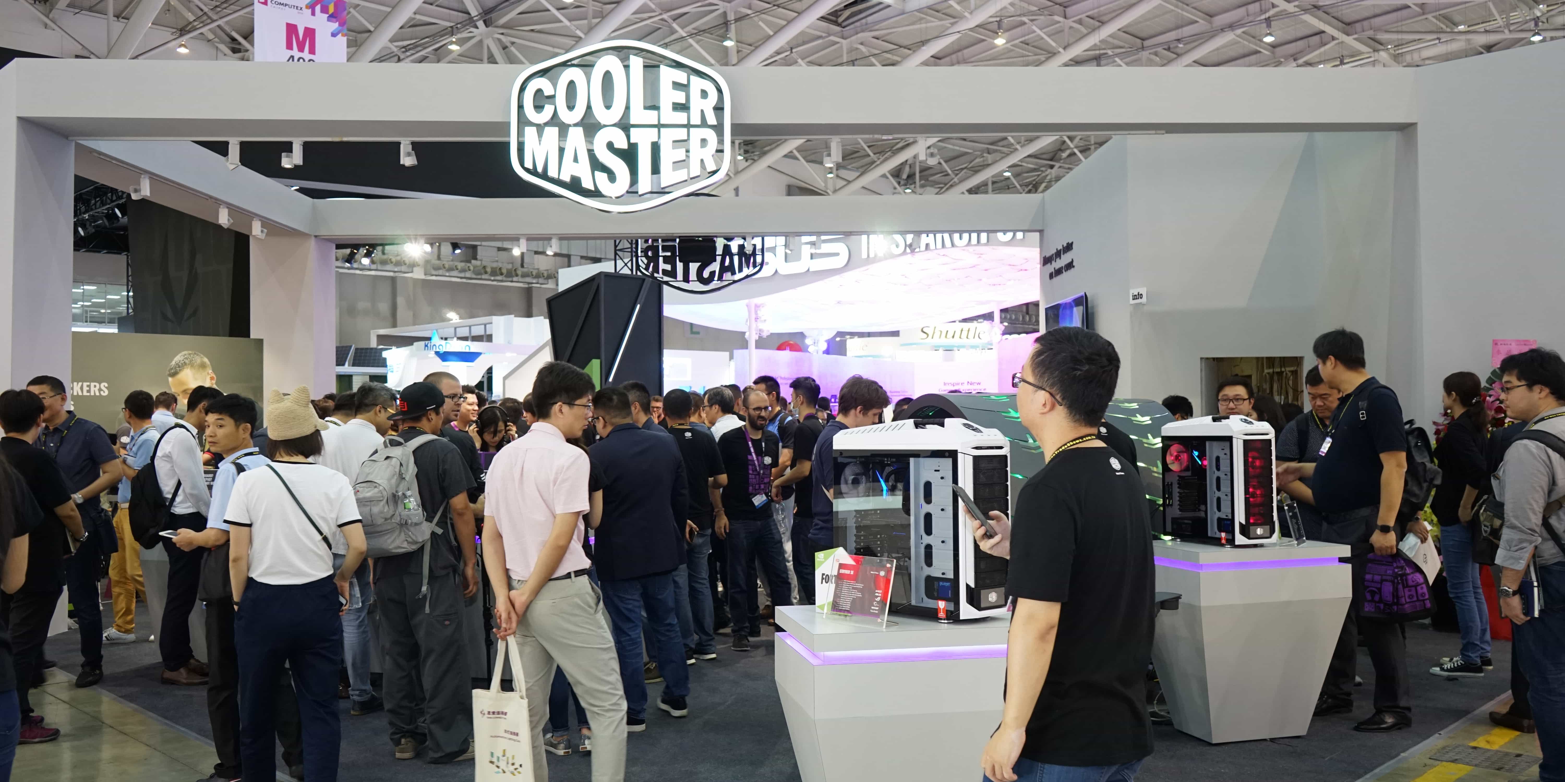 COMPUTEX 2018 Cooler Master 各式RGB產品燈效一統與大面積水冷電腦牆 | XFastest News