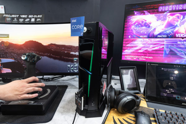 COMPUTEX 2023 MSI 展示曲面 32:9 Project 491C QD-OLED 與 MAG 32UPF 4K Rapid ...